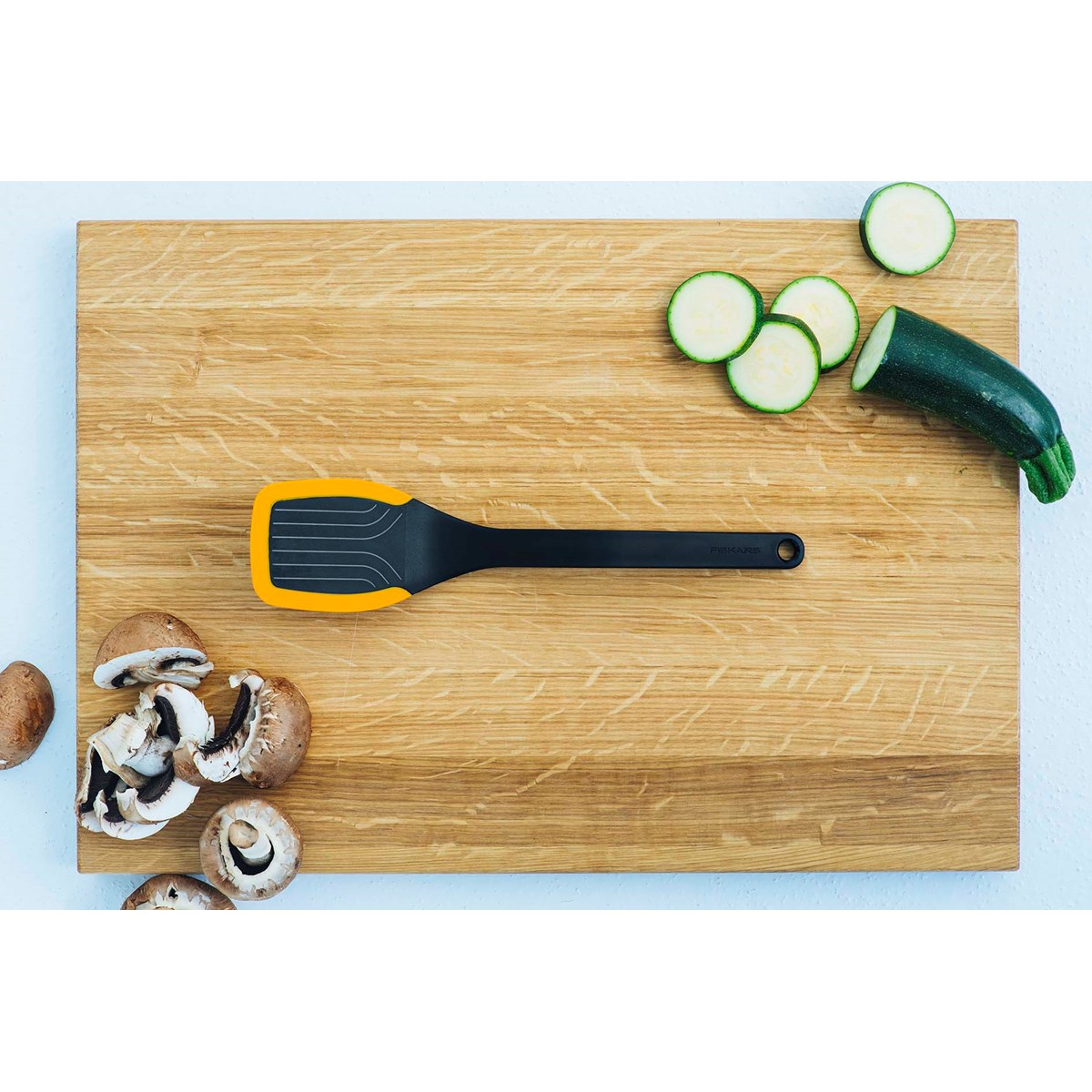 Fiskars, FF stekespade - Kitchn.no